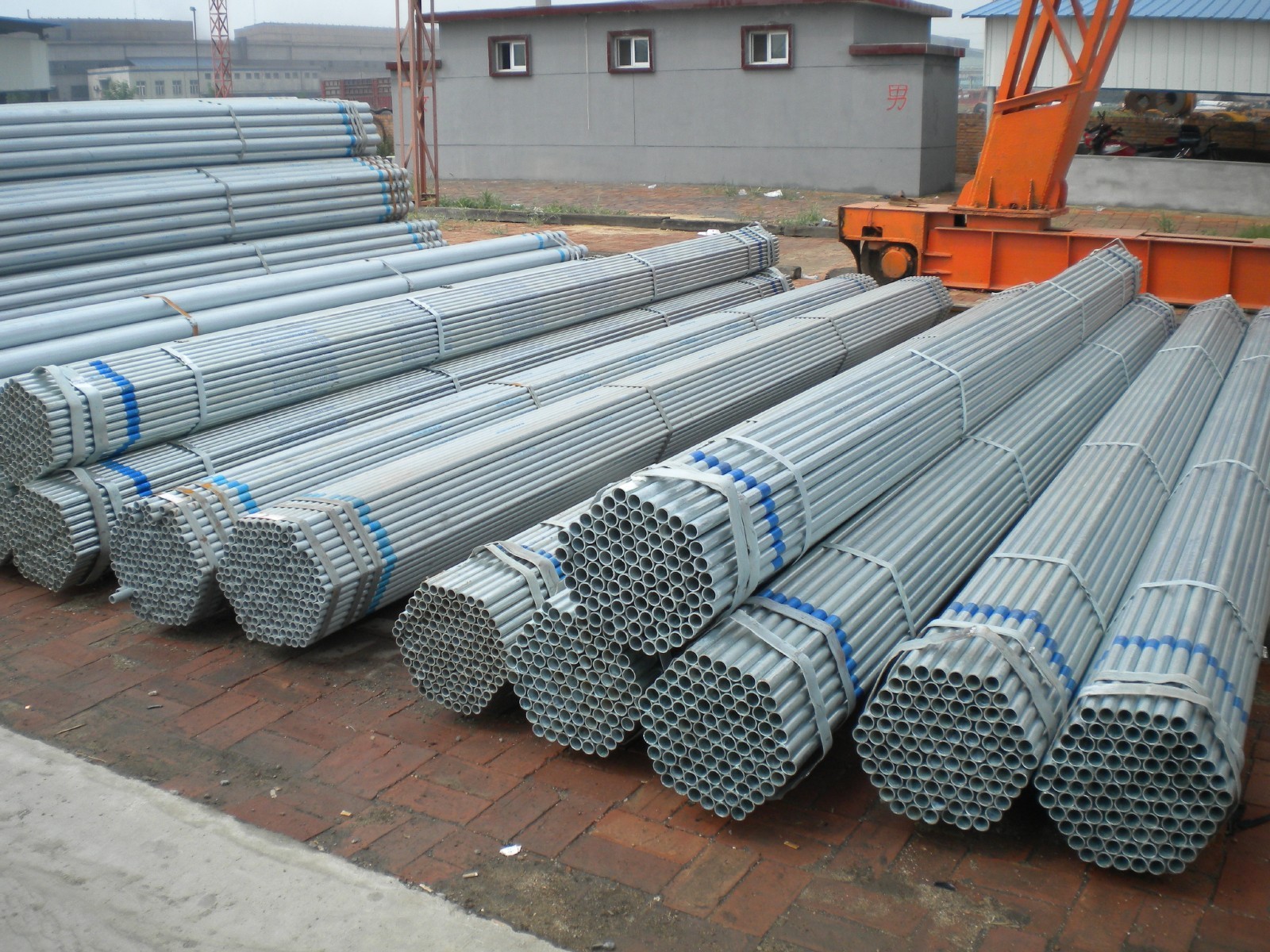 galvanized steel tubes for water - Buy water supply steel pipe, erw ...
