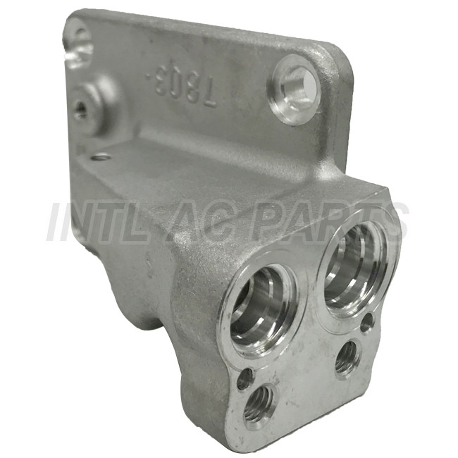 10PA15C Auto Ac Compressor rear head for CLAAS ARES 610 620 630 640 447100-2990 AZ44541 ...