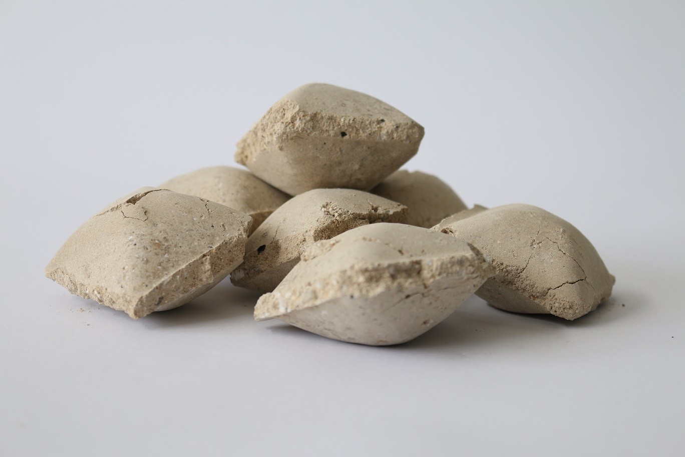 caustic calcined magnesia briquettes 65% | Caustic calcined magnesia ...