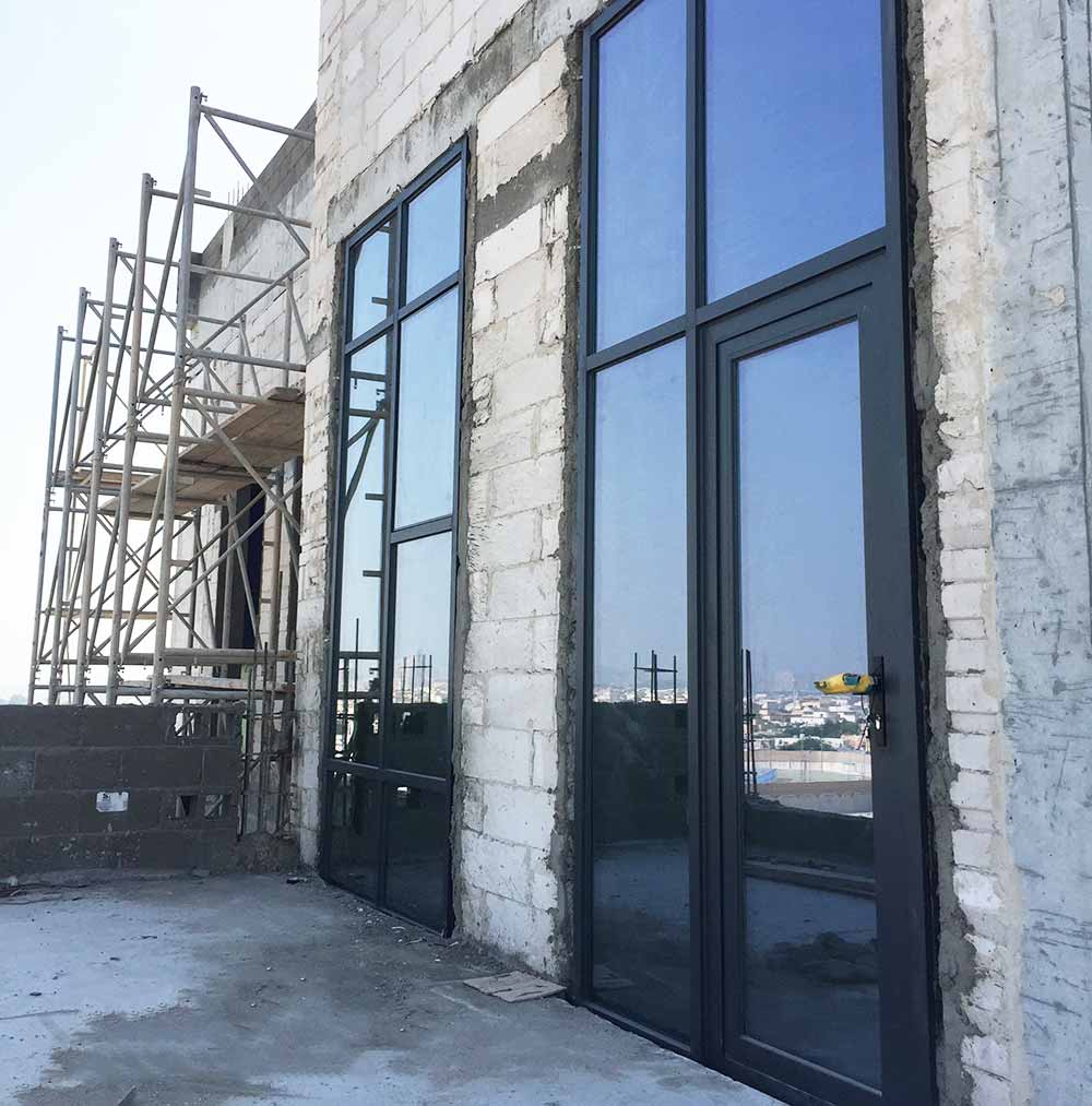 Luxury Villa Aluminium Door Villa Windows | Villas Windows and Door ...