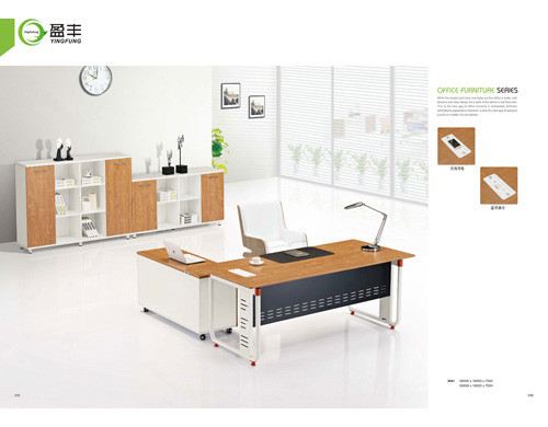 Simple and relaxed Executive Tables Office Desk Staff Table | Executive ...